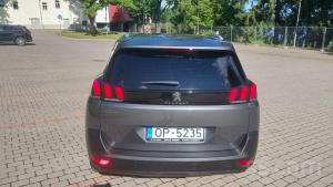 Pelēks Peugeot 5008 2018 Alūksne, ar dzinēja tilpumu 1.20 L un nobraukumu 0 tūkst. km par 8950 €, foto 13 vietnē AUTOMOTO.COM.LV