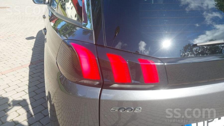 Pelēks Peugeot 5008 2018 Alūksne, ar dzinēja tilpumu 1.20 L un nobraukumu 0 tūkst. km par 8950 €, foto 14 vietnē AUTOMOTO.COM.LV