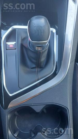 Pelēks Peugeot 5008 2018 Alūksne, ar dzinēja tilpumu 1.20 L un nobraukumu 0 tūkst. km par 8950 €, foto 24 vietnē AUTOMOTO.COM.LV