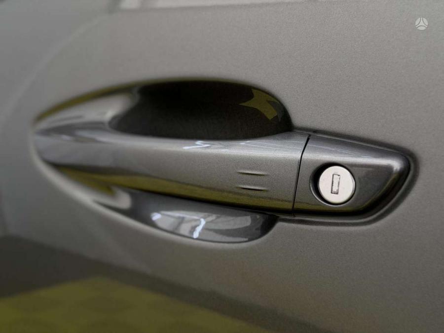 Pelēks Peugeot 5008 2018 Viļņa, ar dzinēja tilpumu 1.20 L un nobraukumu 241 tūkst. km par 9490 €, foto 22 vietnē AUTOMOTO.COM.LV