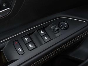 Pelēks Peugeot 5008 2018 Viļņa, ar dzinēja tilpumu 1.20 L un nobraukumu 241 tūkst. km par 9490 €, foto 23 vietnē AUTOMOTO.COM.LV