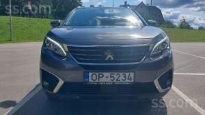 Pelēks Peugeot 5008 2018 Alūksne, ar dzinēja tilpumu 1.20 L un nobraukumu 0 tūkst. km par 8950 €, foto 3 vietnē AUTOMOTO.COM.LV