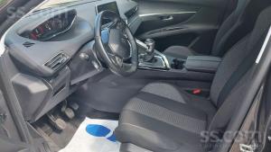 Pelēks Peugeot 5008 2018 Alūksne, ar dzinēja tilpumu 1.20 L un nobraukumu 0 tūkst. km par 8950 €, foto 21 vietnē AUTOMOTO.COM.LV