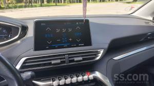 Pelēks Peugeot 5008 2018 Alūksne, ar dzinēja tilpumu 1.20 L un nobraukumu 0 tūkst. km par 8950 €, foto 25 vietnē AUTOMOTO.COM.LV