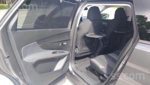Pelēks Peugeot 5008 2018 Alūksne, ar dzinēja tilpumu 1.20 L un nobraukumu 0 tūkst. km par 8950 €, foto 33 vietnē AUTOMOTO.COM.LV