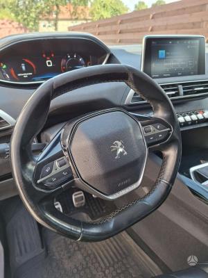 Grey Peugeot 5008 2018 in Klaipeda, with an engine capacity of 2.00 L and mileage of 268 thousand km for 12690 €, photo 6 on AUTOMOTO.COM.LV