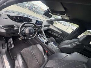 Grey Peugeot 5008 2018 in Taurage, with an engine capacity of 2.00 L and mileage of 289 thousand km for 11900 €, photo 11 on AUTOMOTO.COM.LV