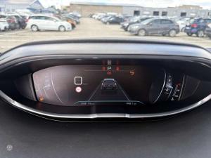 Grey Peugeot 5008 2018 in Taurage, with an engine capacity of 2.00 L and mileage of 289 thousand km for 11900 €, photo 13 on AUTOMOTO.COM.LV