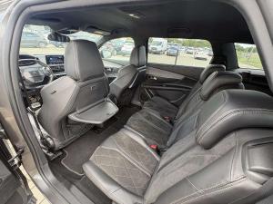 Grey Peugeot 5008 2018 in Taurage, with an engine capacity of 2.00 L and mileage of 289 thousand km for 11900 €, photo 17 on AUTOMOTO.COM.LV