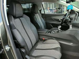 Grey Peugeot 5008 2018 in Kaunas, with an engine capacity of 1.20 L and mileage of 177 thousand km for 10300 €, photo 13 on AUTOMOTO.COM.LV