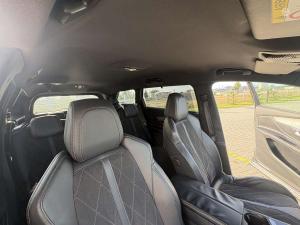 Grey Peugeot 5008 2018 in Taurage, with an engine capacity of 2.00 L and mileage of 290 thousand km for 10700 €, photo 26 on AUTOMOTO.COM.LV