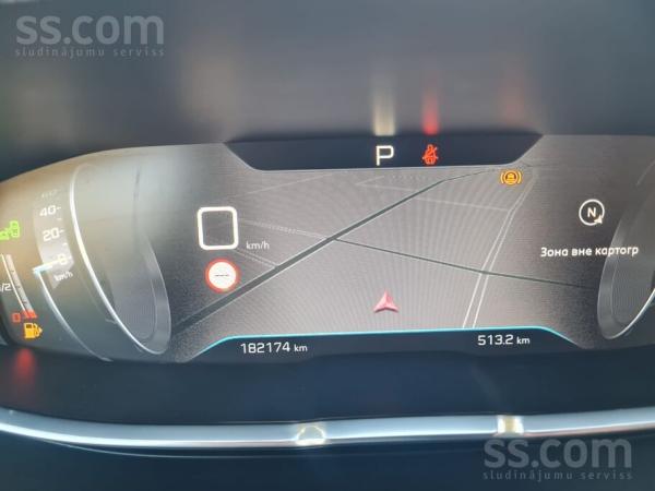 Grey Peugeot 5008 2018 in Jelgava, with an engine capacity of 2.00 L and mileage of 0 thousand km for 13990 €, photo 3 on AUTOMOTO.COM.LV