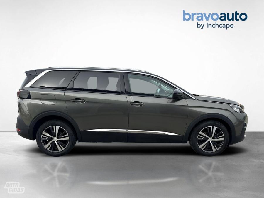 Grey Peugeot 5008 2018 in Klaipeda, with an engine capacity of 1.60 L and mileage of 119 thousand km for 17200 €, photo 7 on AUTOMOTO.COM.LV