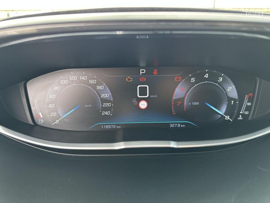 Grey Peugeot 5008 2018 in Klaipeda, with an engine capacity of 1.60 L and mileage of 119 thousand km for 17200 €, photo 16 on AUTOMOTO.COM.LV