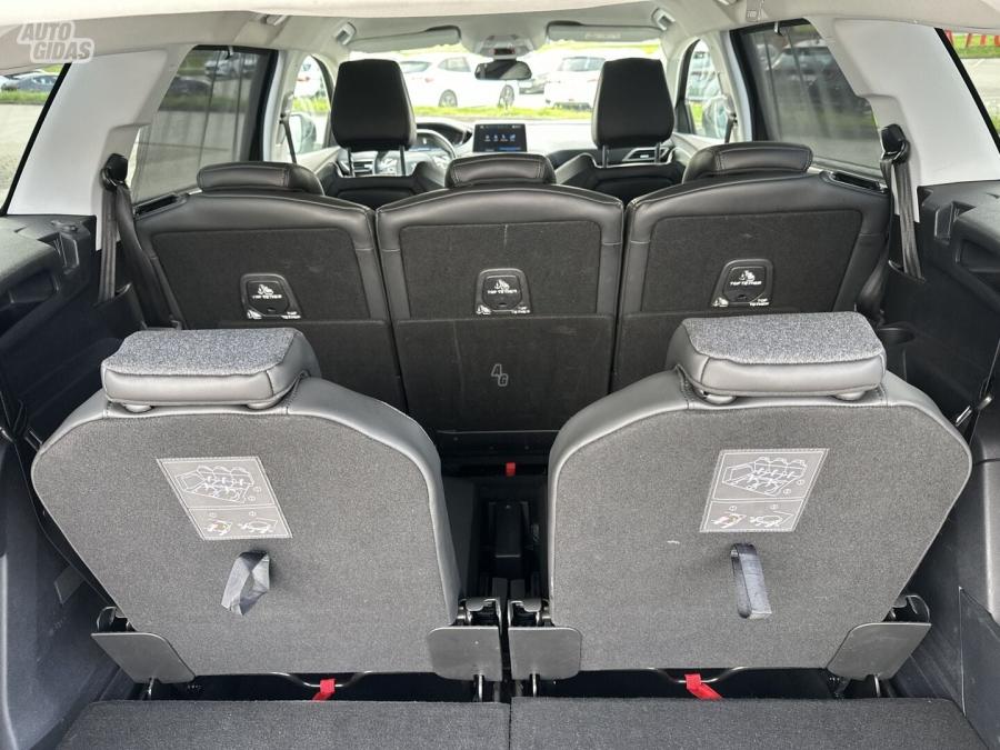 Grey Peugeot 5008 2018 in Klaipeda, with an engine capacity of 1.60 L and mileage of 119 thousand km for 17200 €, photo 27 on AUTOMOTO.COM.LV