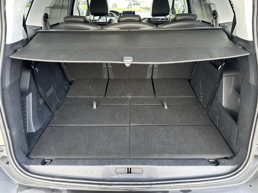 Grey Peugeot 5008 2018 in Klaipeda, with an engine capacity of 1.60 L and mileage of 119 thousand km for 17200 €, photo 29 on AUTOMOTO.COM.LV
