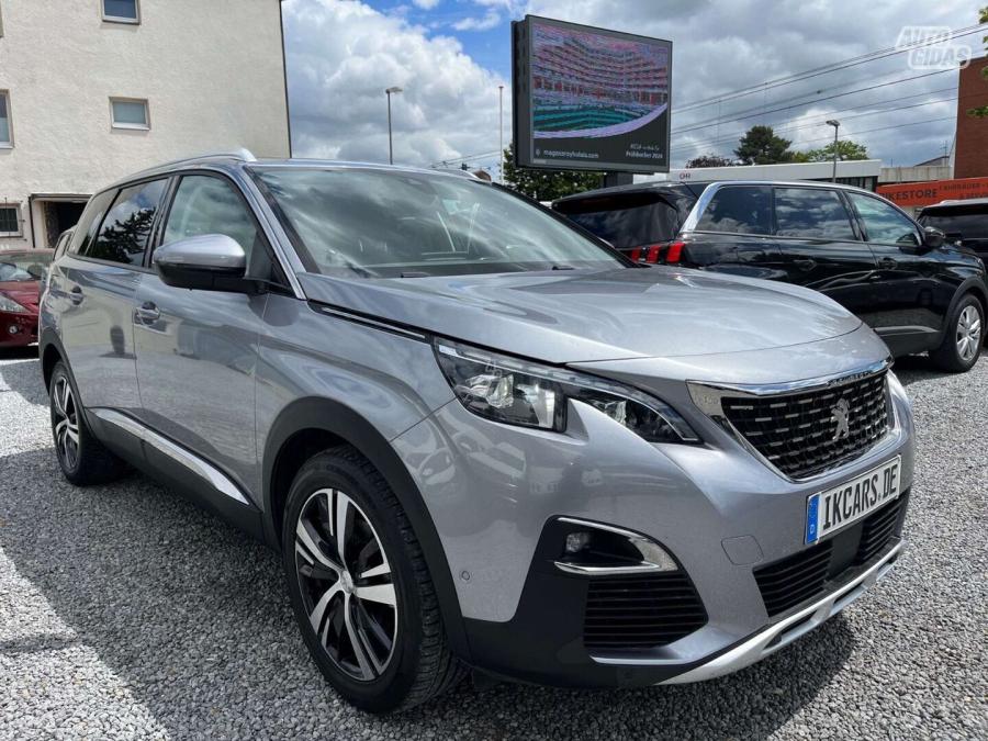 Pelēks Peugeot 5008 2019 Kauņa, ar dzinēja tilpumu 1.20 L un nobraukumu 95 tūkst. km par 23735 €, foto 1 vietnē AUTOMOTO.COM.LV