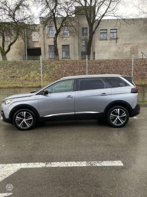 Pelēks Peugeot 5008 2019 Raseiniai, ar dzinēja tilpumu 1.50 L un nobraukumu 140 tūkst. km par 12600 €, foto 3 vietnē AUTOMOTO.COM.LV
