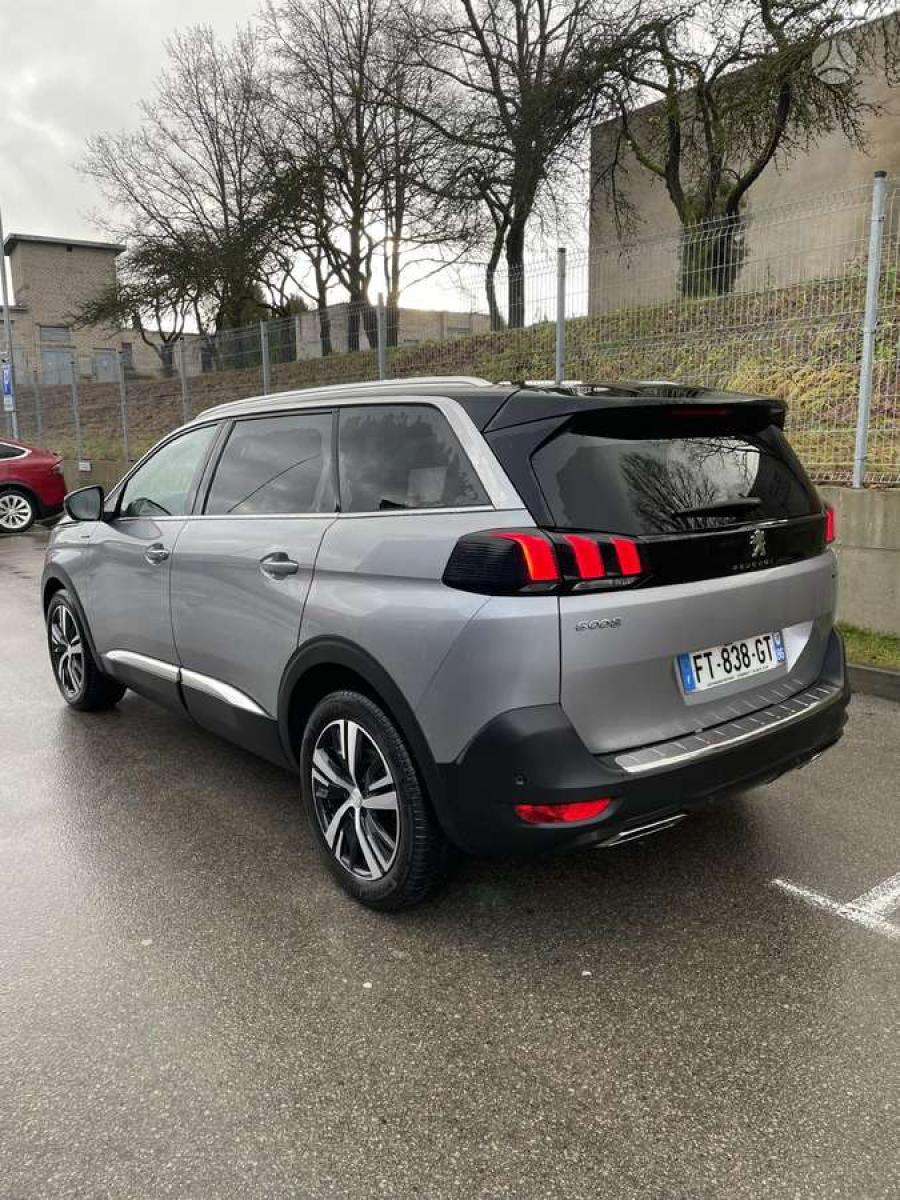 Pelēks Peugeot 5008 2019 Raseiniai, ar dzinēja tilpumu 1.50 L un nobraukumu 140 tūkst. km par 12600 €, foto 4 vietnē AUTOMOTO.COM.LV