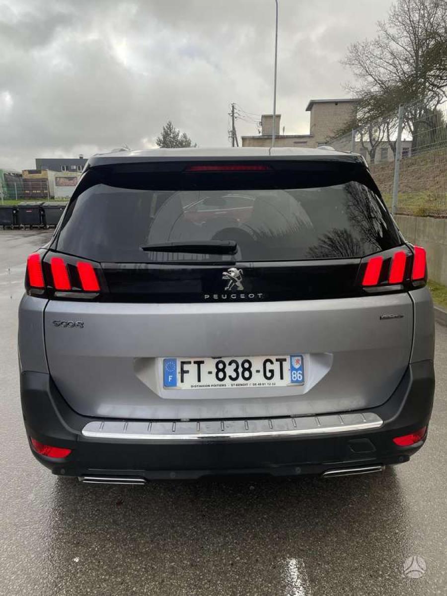 Pelēks Peugeot 5008 2019 Raseiniai, ar dzinēja tilpumu 1.50 L un nobraukumu 140 tūkst. km par 12600 €, foto 5 vietnē AUTOMOTO.COM.LV