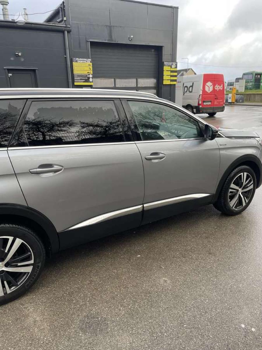 Pelēks Peugeot 5008 2019 Raseiniai, ar dzinēja tilpumu 1.50 L un nobraukumu 140 tūkst. km par 12600 €, foto 7 vietnē AUTOMOTO.COM.LV