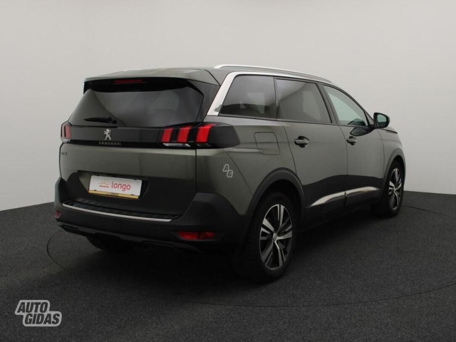 Grey Peugeot 5008 2019 in Vilnius, with an engine capacity of 1.50 L and mileage of 175 thousand km for 16499 €, photo 8 on AUTOMOTO.COM.LV