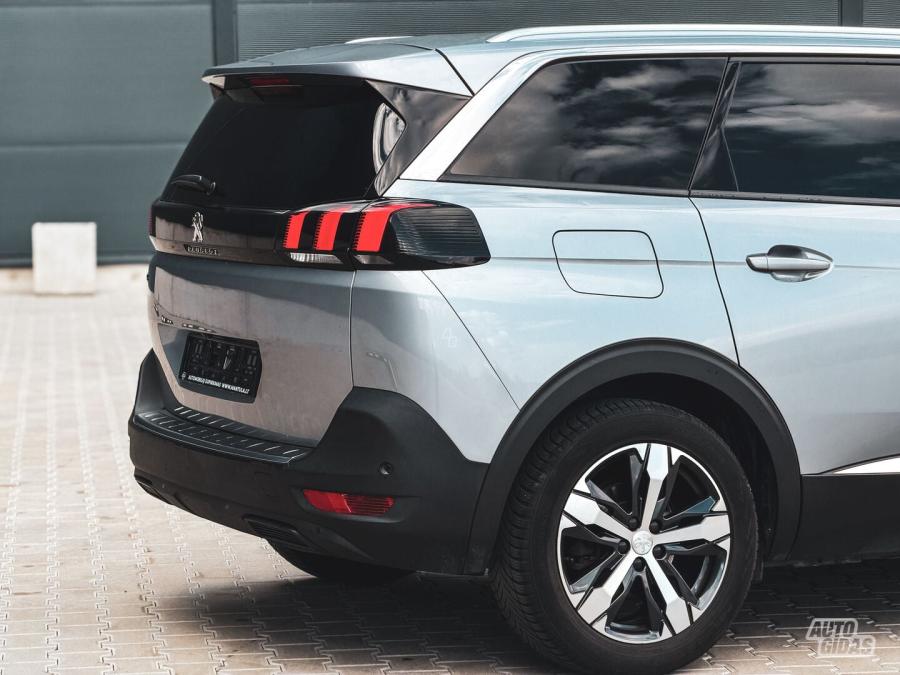 Pelēks Peugeot 5008 2019 Šauļi, ar dzinēja tilpumu 1.20 L un nobraukumu 254 tūkst. km par 10699 €, foto 14 vietnē AUTOMOTO.COM.LV