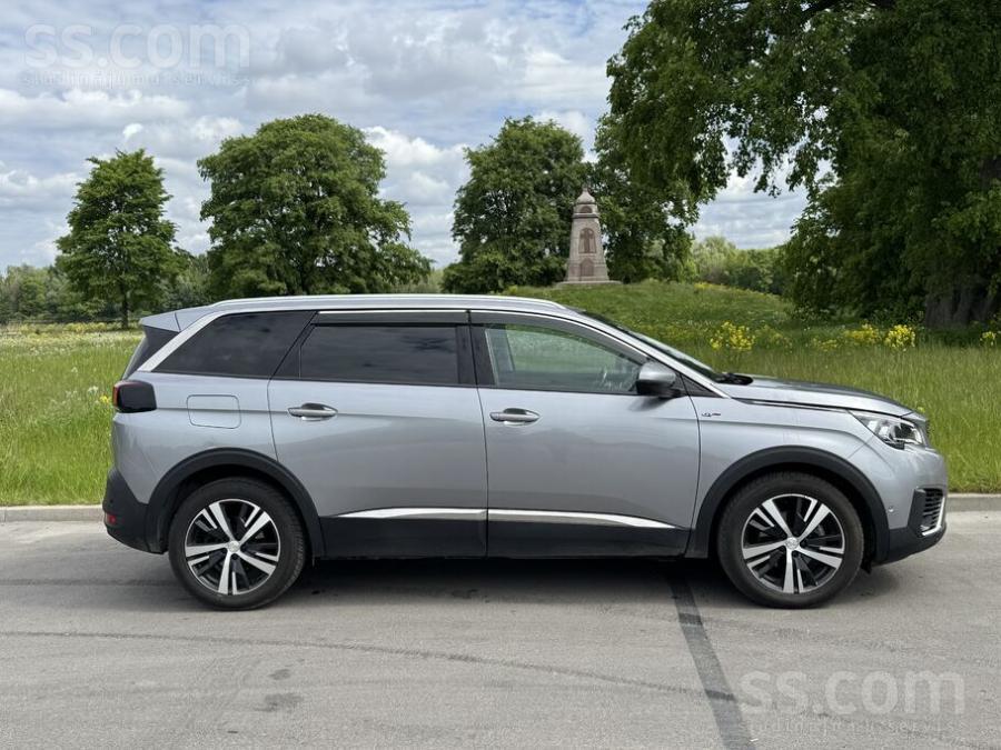 Grey Peugeot 5008 2019 in Riga, with an engine capacity of 1.50 L and mileage of 0 thousand km for 11950 €, photo 6 on AUTOMOTO.COM.LV