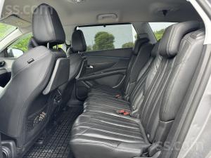 Grey Peugeot 5008 2019 in Riga, with an engine capacity of 1.50 L and mileage of 0 thousand km for 11950 €, photo 13 on AUTOMOTO.COM.LV