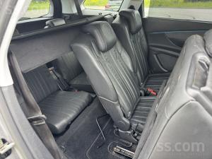 Grey Peugeot 5008 2019 in Riga, with an engine capacity of 1.50 L and mileage of 0 thousand km for 11950 €, photo 16 on AUTOMOTO.COM.LV