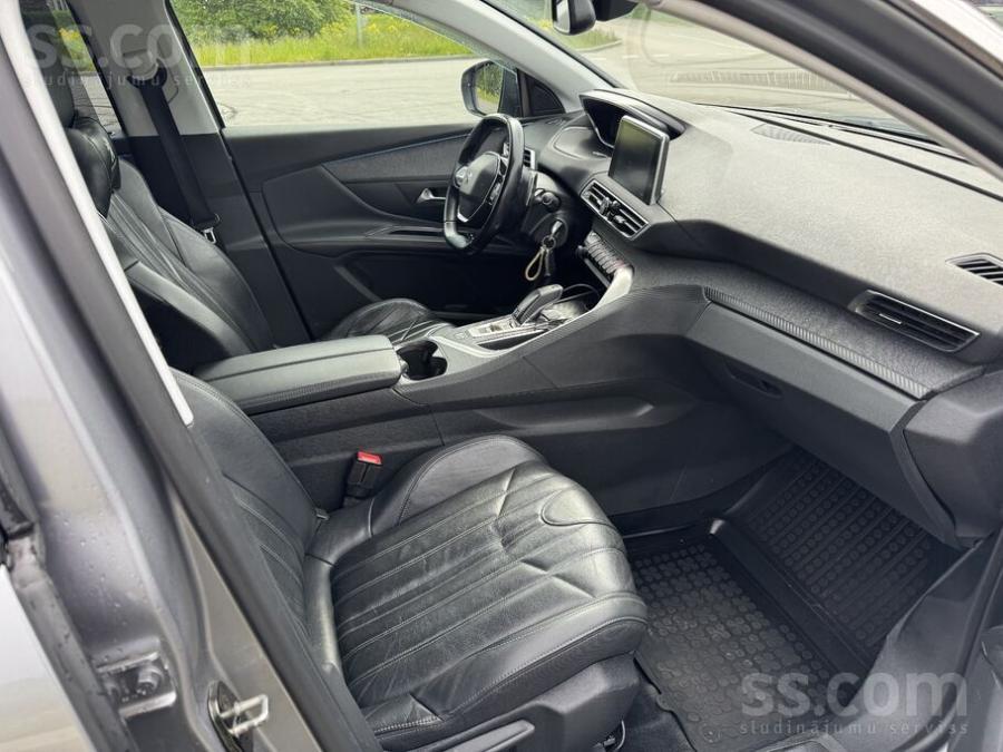 Grey Peugeot 5008 2019 in Riga, with an engine capacity of 1.50 L and mileage of 0 thousand km for 11950 €, photo 20 on AUTOMOTO.COM.LV