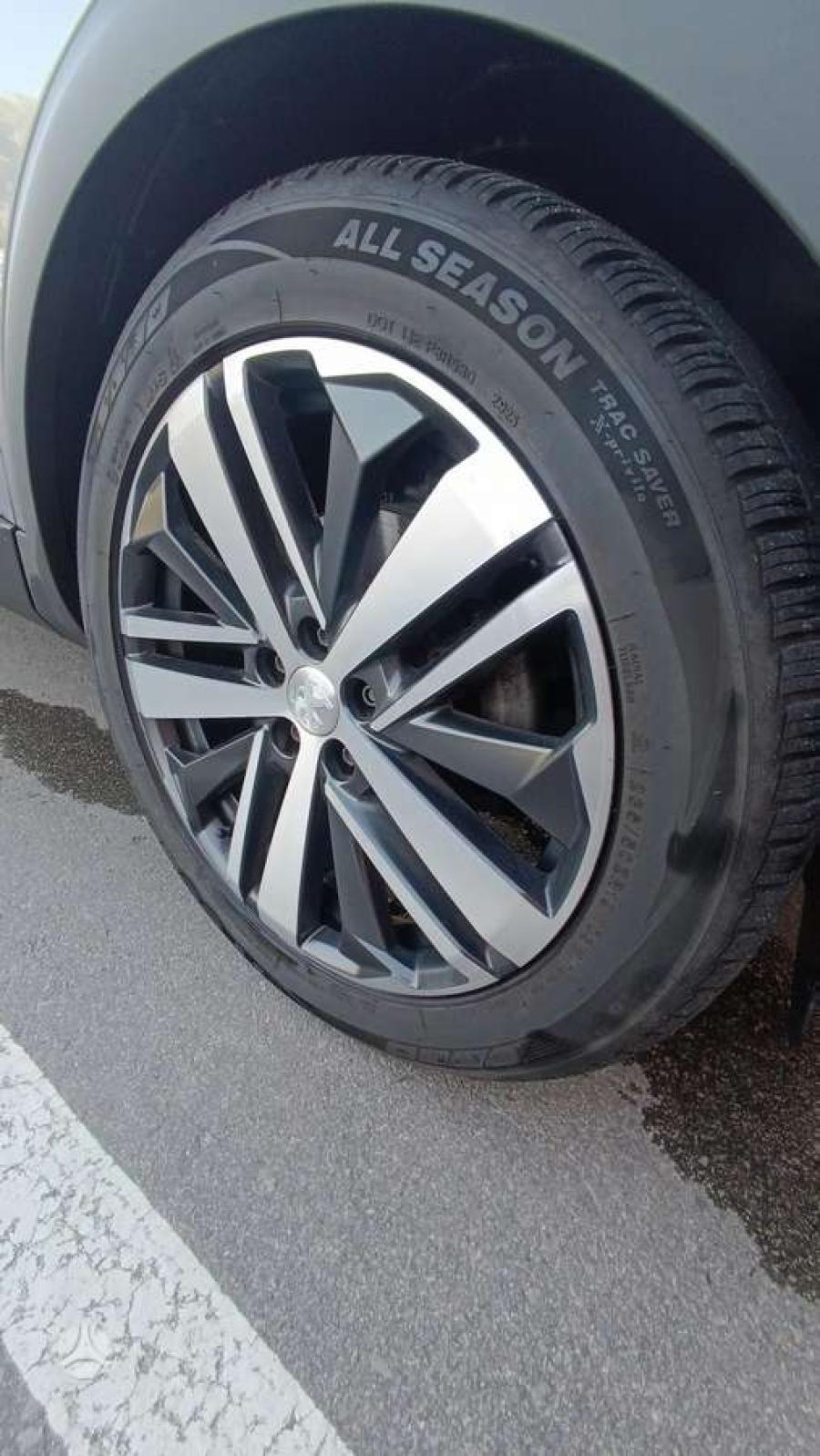 Pelēks Peugeot 5008 2019 Gargždai, ar dzinēja tilpumu 2.00 L un nobraukumu 280 tūkst. km par 14900 €, foto 17 vietnē AUTOMOTO.COM.LV