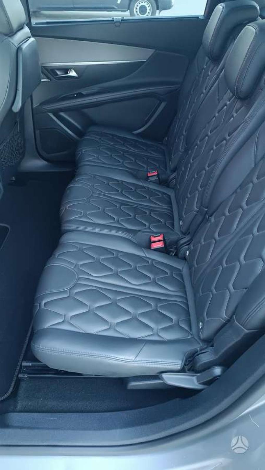 Pelēks Peugeot 5008 2019 Gargždai, ar dzinēja tilpumu 2.00 L un nobraukumu 280 tūkst. km par 14900 €, foto 20 vietnē AUTOMOTO.COM.LV
