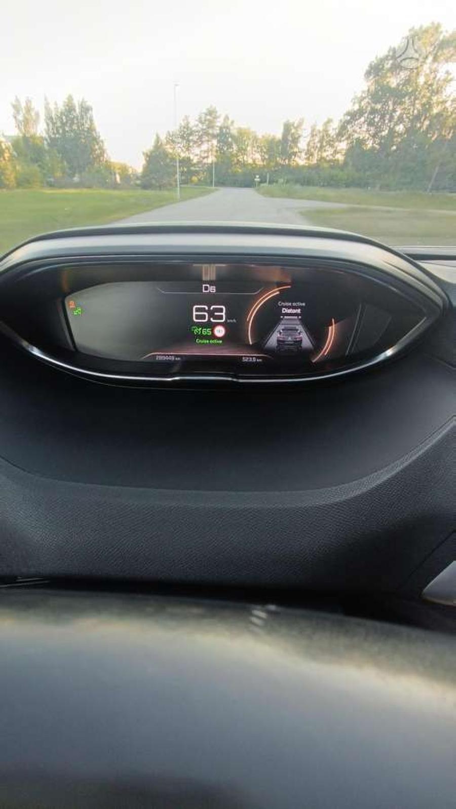 Pelēks Peugeot 5008 2019 Gargždai, ar dzinēja tilpumu 2.00 L un nobraukumu 280 tūkst. km par 14900 €, foto 44 vietnē AUTOMOTO.COM.LV