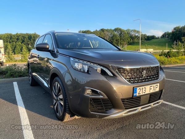 Grey Peugeot 5008 2019 in Tallinn, with an engine capacity of 1.20 L and mileage of 207 thousand km for 14900 €, photo 5 on AUTOMOTO.COM.LV