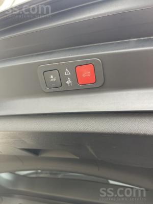 Pelēks Peugeot 5008 2019 Rīga, ar dzinēja tilpumu 1.50 L un nobraukumu 235 tūkst. km par 16500 €, foto 7 vietnē AUTOMOTO.COM.LV