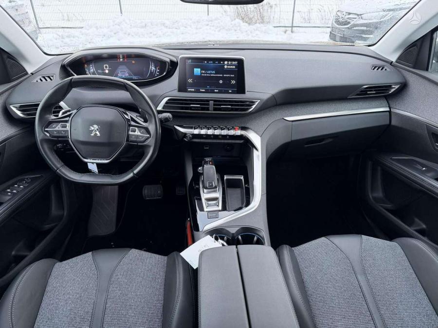 Pelēks Peugeot 5008 2020 Kauņa, ar dzinēja tilpumu 1.20 L un nobraukumu 172 tūkst. km par 12900 €, foto 2 vietnē AUTOMOTO.COM.LV