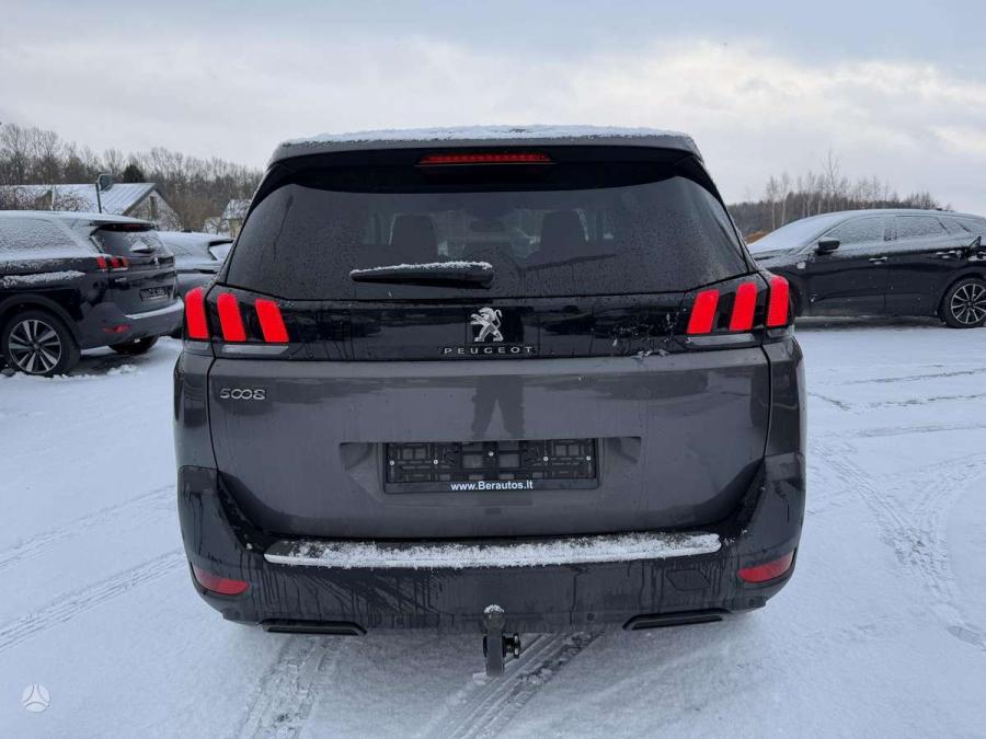 Pelēks Peugeot 5008 2020 Kauņa, ar dzinēja tilpumu 1.20 L un nobraukumu 172 tūkst. km par 12900 €, foto 8 vietnē AUTOMOTO.COM.LV