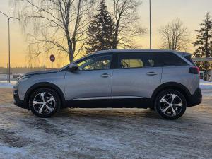 Grey Peugeot 5008 2020 in Taurage, with an engine capacity of 1.50 L and mileage of 221 thousand km for 10499 €, photo 8 on AUTOMOTO.COM.LV