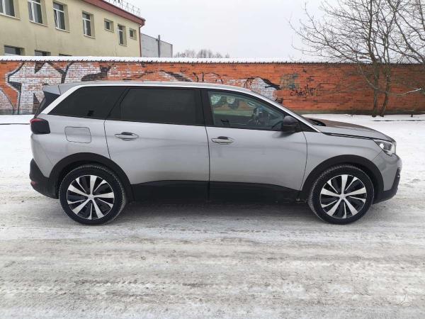 Pelēks Peugeot 5008 2020 Šauļi, ar dzinēja tilpumu 1.50 L un nobraukumu 176 tūkst. km par 13900 €, foto 7 vietnē AUTOMOTO.COM.LV