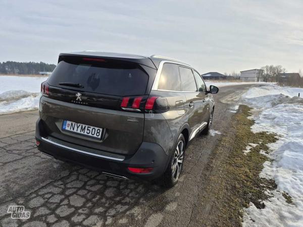 Grey Peugeot 5008 2020 in Panevezys, with an engine capacity of 1.50 L and mileage of 178 thousand km for 17500 €, photo 5 on AUTOMOTO.COM.LV