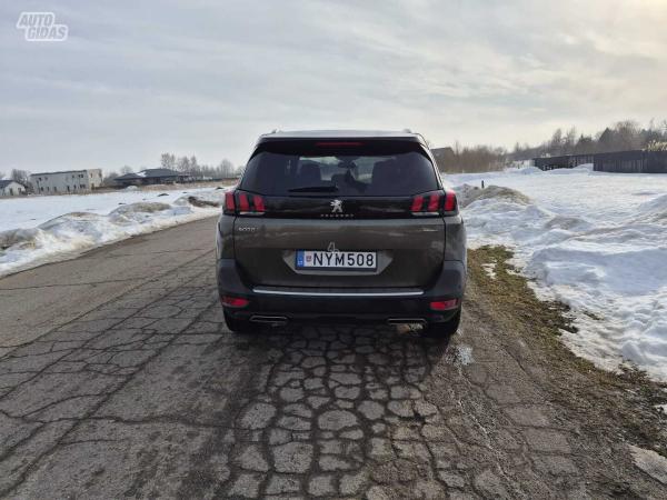 Grey Peugeot 5008 2020 in Panevezys, with an engine capacity of 1.50 L and mileage of 178 thousand km for 17500 €, photo 6 on AUTOMOTO.COM.LV