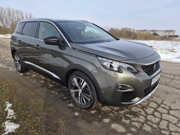 Grey Peugeot 5008 2020 in Panevezys, with an engine capacity of 1.50 L and mileage of 178 thousand km for 17500 €, photo 7 on AUTOMOTO.COM.LV