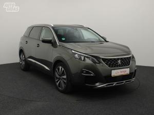 Grey Peugeot 5008 2020 in Vilnius, with an engine capacity of 1.20 L and mileage of 101 thousand km for 16799 €, photo 10 on AUTOMOTO.COM.LV
