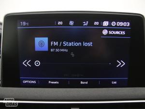 Pelēks Peugeot 5008 2020 Viļņa, ar dzinēja tilpumu 1.20 L un nobraukumu 158 tūkst. km par 14199 €, foto 23 vietnē AUTOMOTO.COM.LV