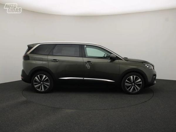 Grey Peugeot 5008 2020 in Vilnius, with an engine capacity of 1.20 L and mileage of 99 thousand km for 14899 €, photo 9 on AUTOMOTO.COM.LV