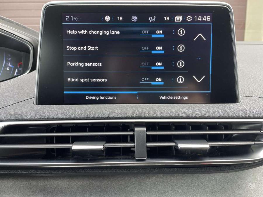 Pelēks Peugeot 5008 2020 Marijampole, ar dzinēja tilpumu 2.00 L un nobraukumu 213 tūkst. km par 16450 €, foto 25 vietnē AUTOMOTO.COM.LV