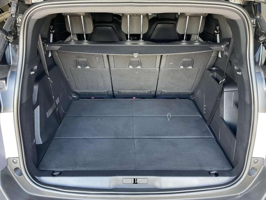 Pelēks Peugeot 5008 2020 Marijampole, ar dzinēja tilpumu 2.00 L un nobraukumu 213 tūkst. km par 16450 €, foto 30 vietnē AUTOMOTO.COM.LV