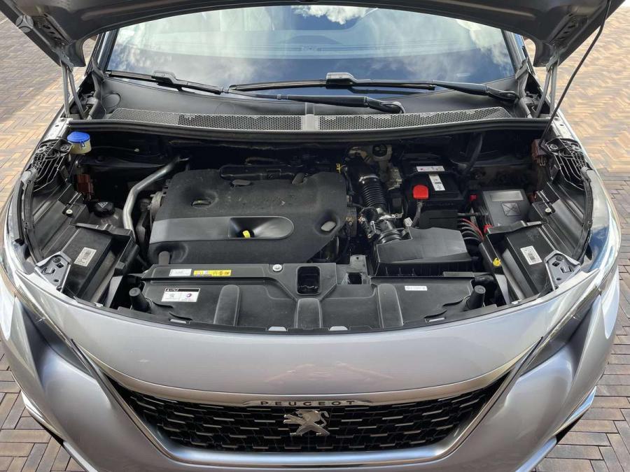 Pelēks Peugeot 5008 2020 Marijampole, ar dzinēja tilpumu 2.00 L un nobraukumu 213 tūkst. km par 16450 €, foto 32 vietnē AUTOMOTO.COM.LV