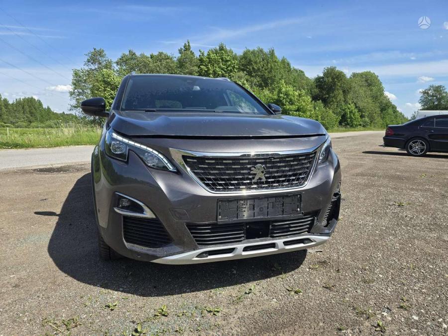Pelēks Peugeot 5008 2020 Narva, ar dzinēja tilpumu 2.00 L un nobraukumu 204 tūkst. km par 7900 €, foto 1 vietnē AUTOMOTO.COM.LV